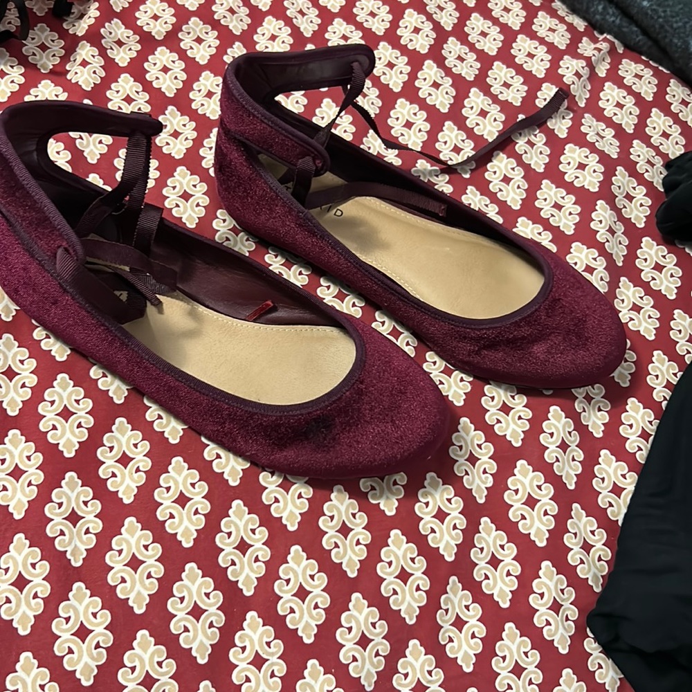 Velvet Maroon Flats - Gem